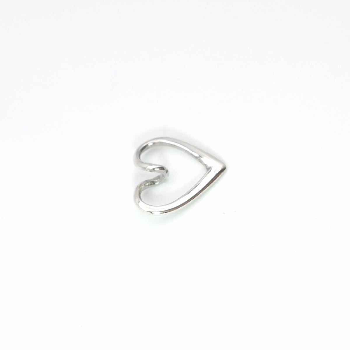 Gliding Heart Pendant – RockaBELLA Jewellery